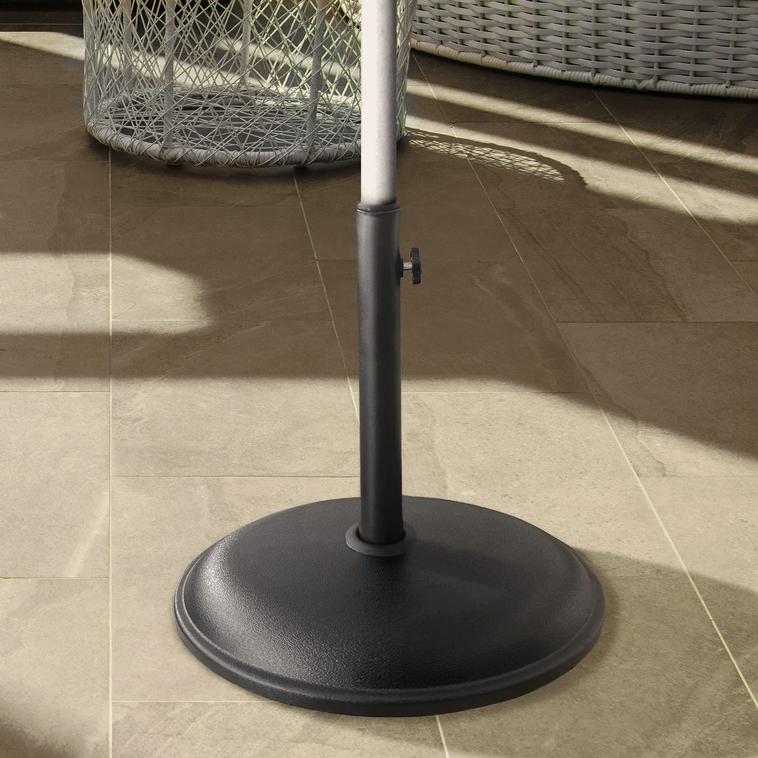 Jardin Parasol Base 15kg | Home Bargains