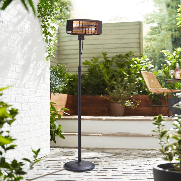 Swan Stand Patio Heater with Remote | Home Bargains