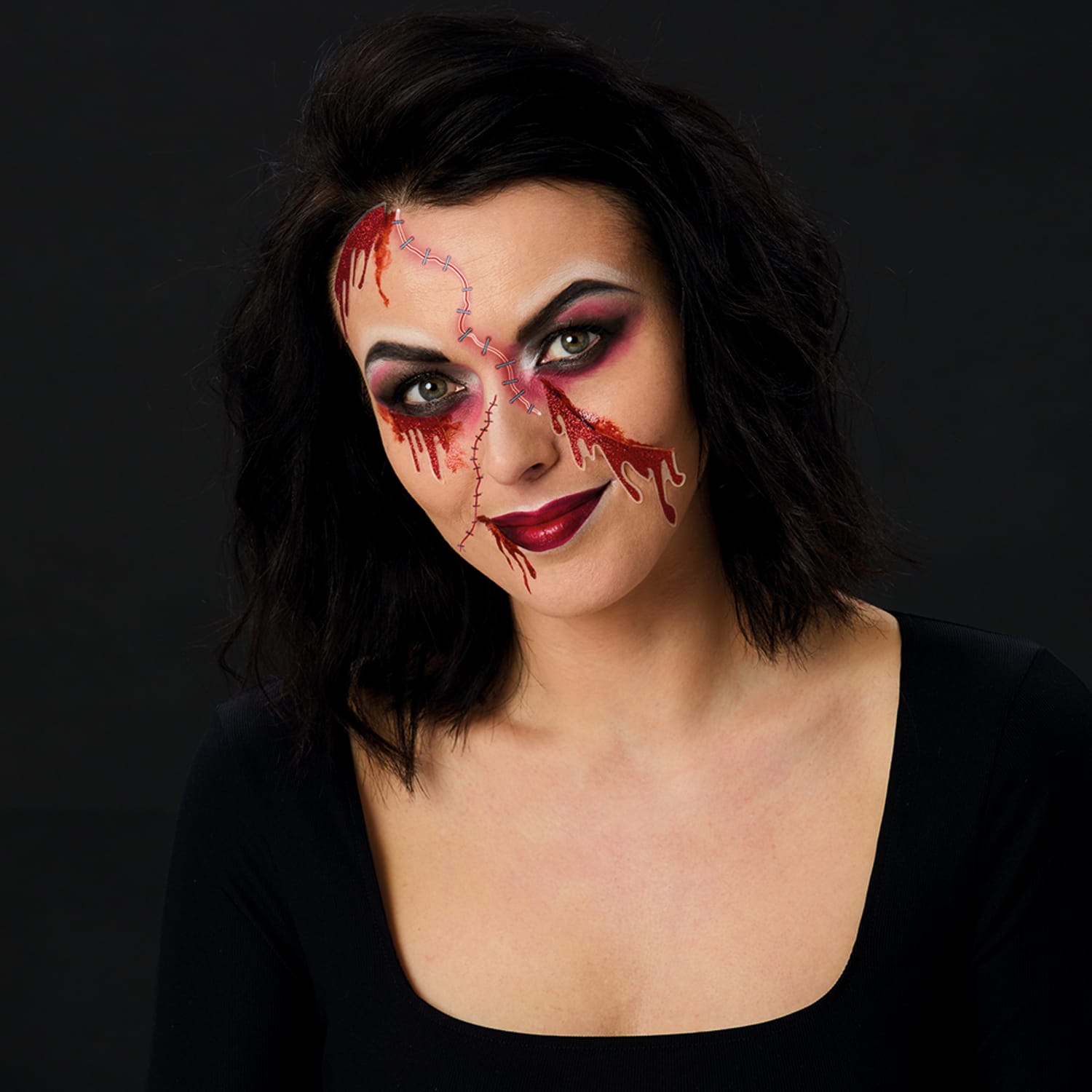 Hallow Scream Scare Make-Up Kit | Home Bargains