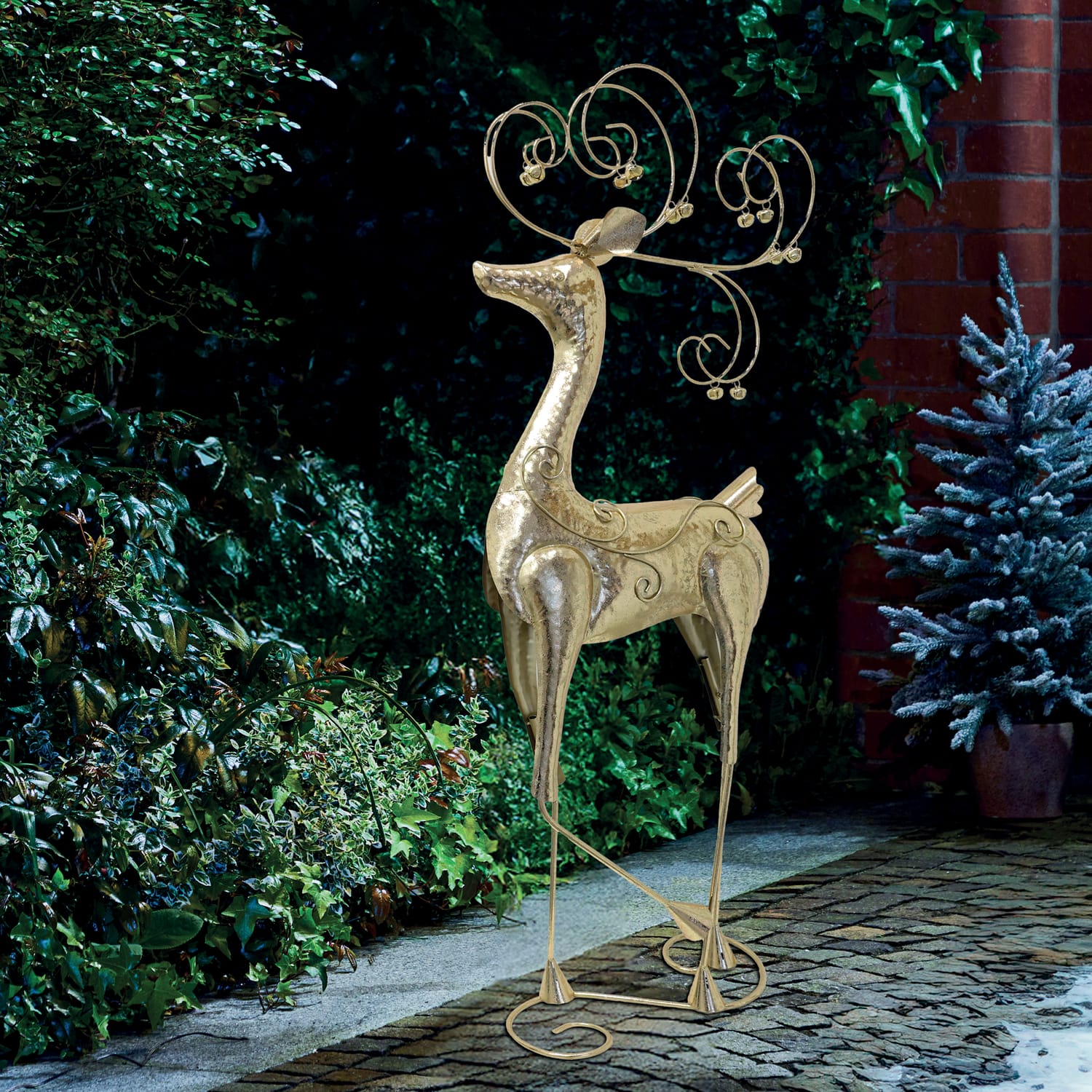 Winter Luxe Decorative Large Metal Reindeer | Home Bargains
