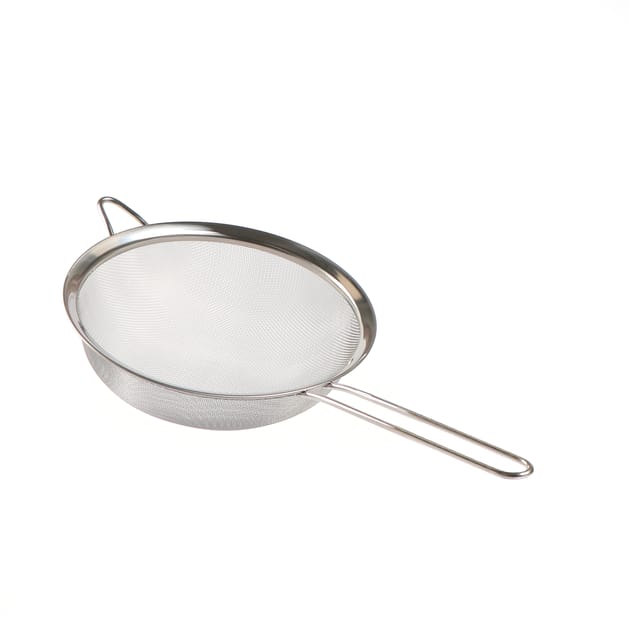 Open Kitchen Premium Kitchen Sieve 20cm | Home Bargains