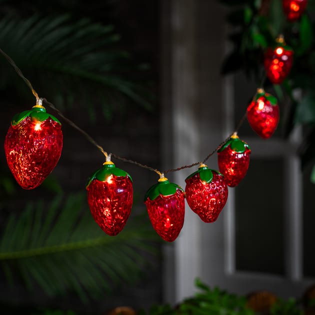 Firefly 10 Strawberry Shaped String Solar Lights | Home Bargains