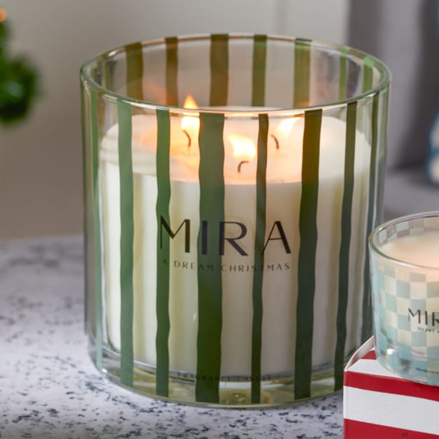 Mira Scented Candle 1.2kg - A Dream Christmas | Home Bargains
