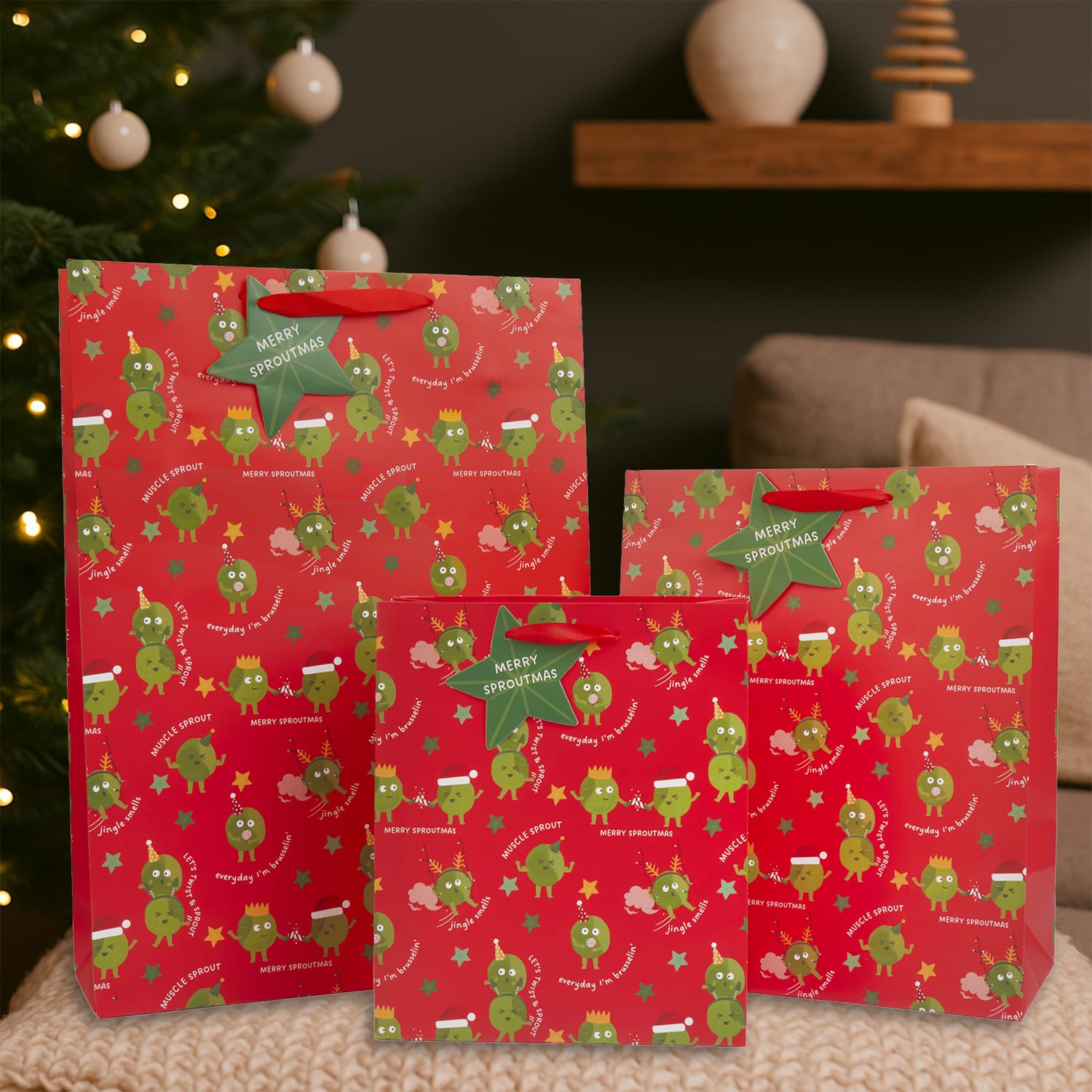 Festive Feeling Gift Bag Set - Sprouts | Home Bargains