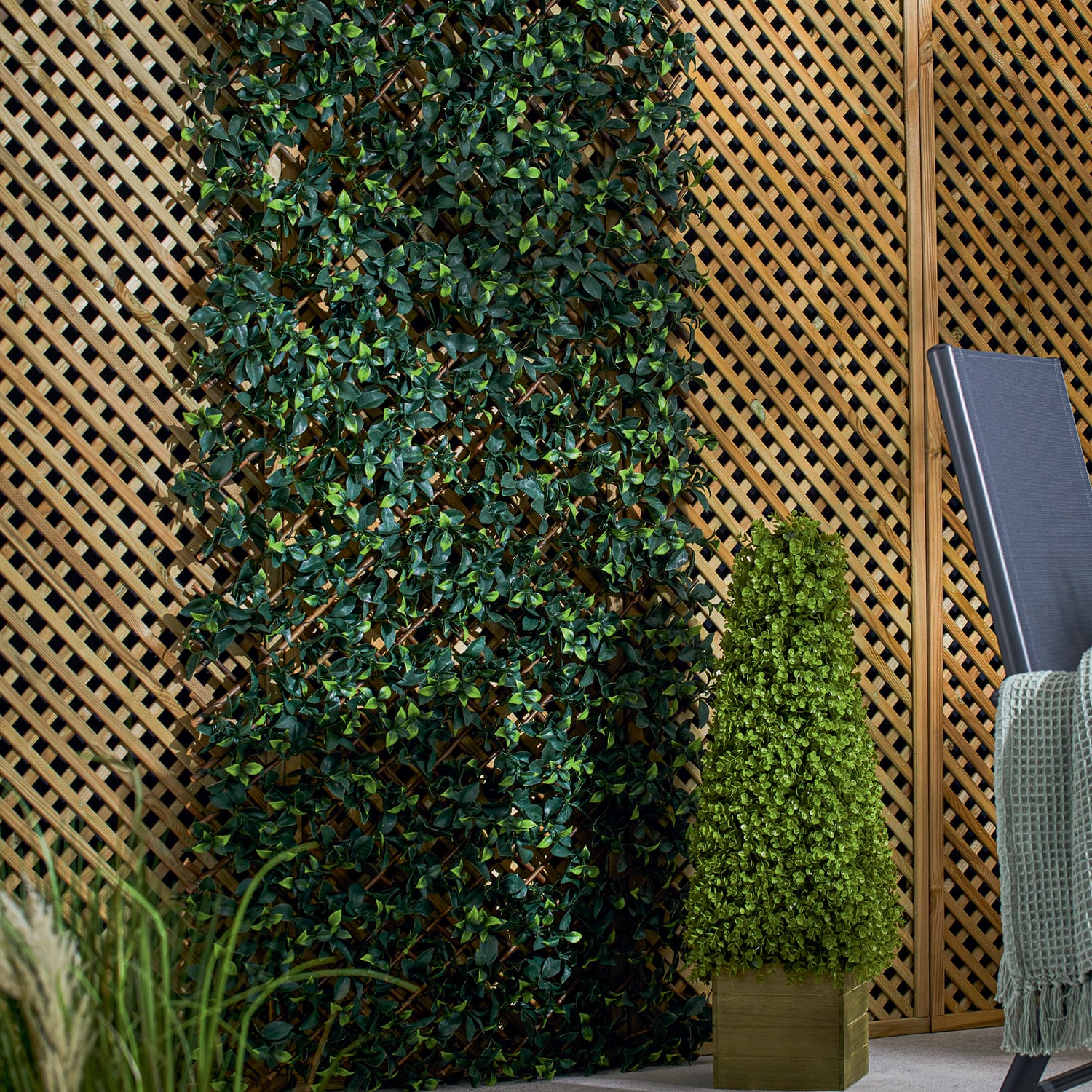 Jardin Artificial Laurel Leaf | Home Bargains