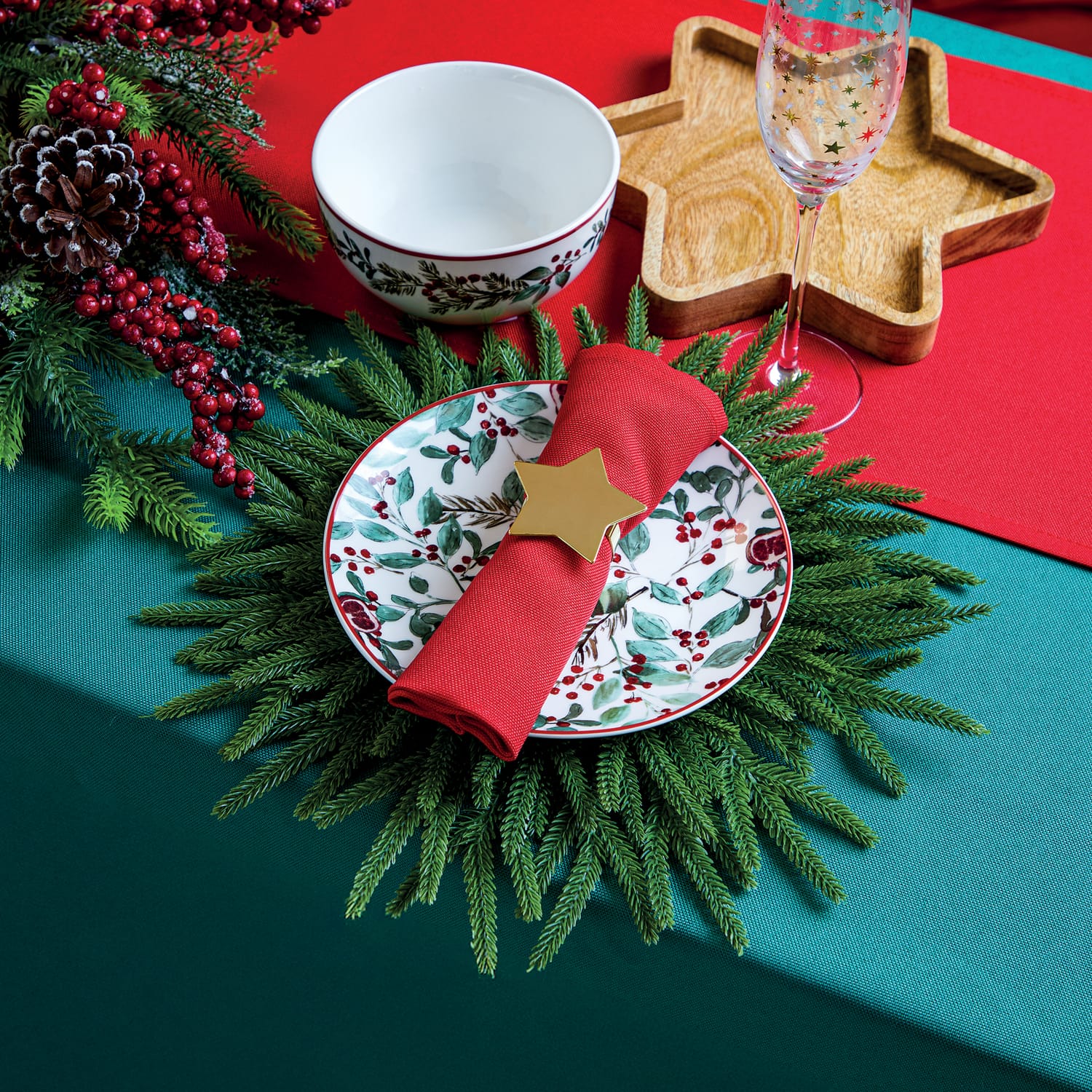 Festive Feeling Table Napkin 40x40 CM | Home Bargains