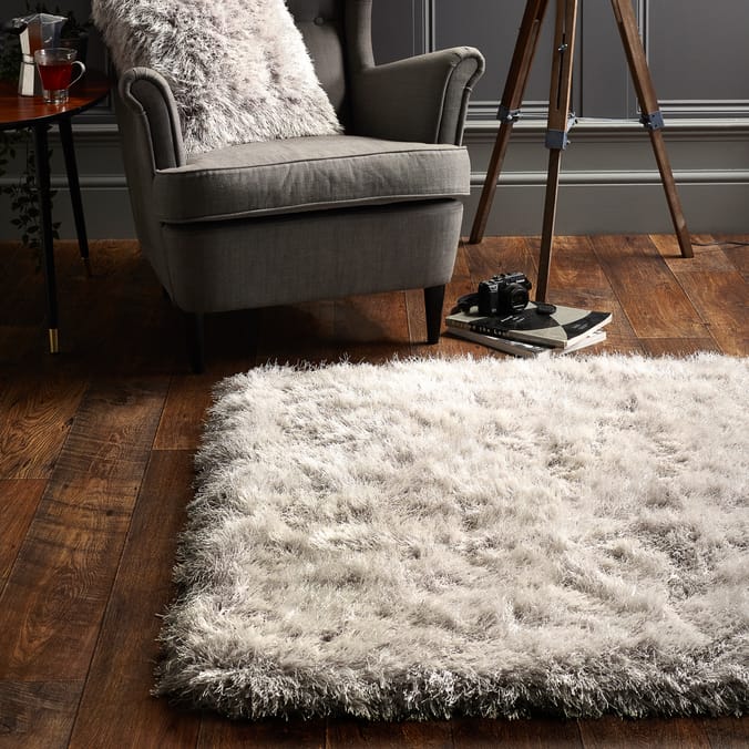 Home bargains rugs store
